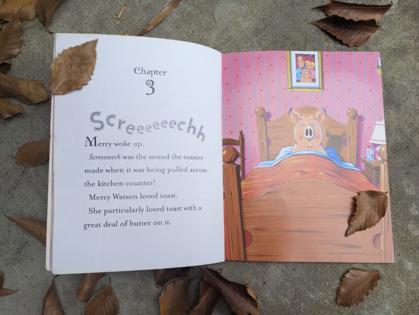 3 Minute Review: Mercy Watson Fights Crime - Noble Knoll